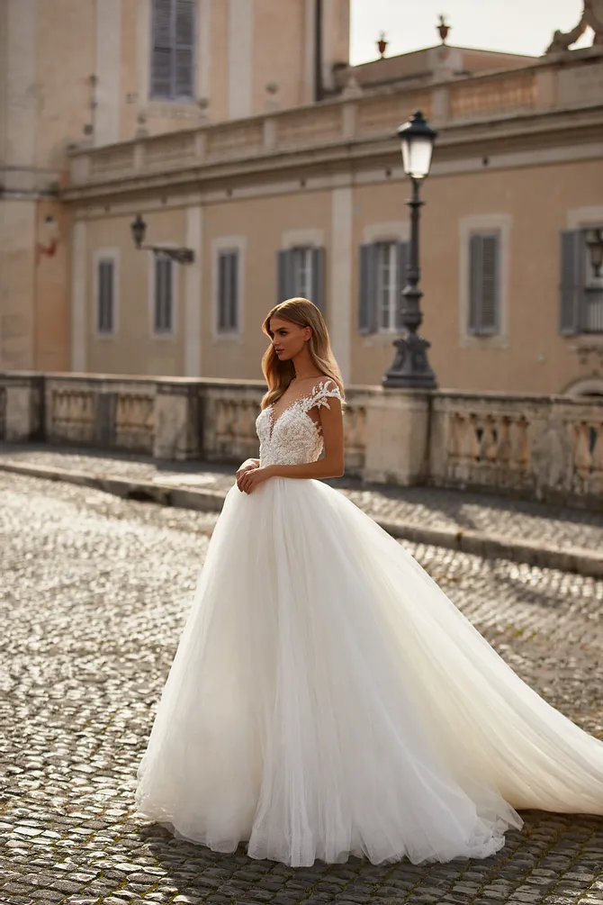Milla Nova | Jaehee Bridal Atelier - Ravenna | Jaehee Bridal Atelier