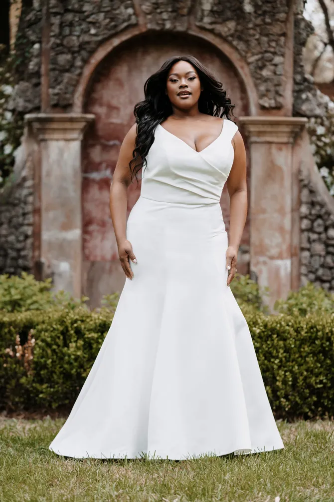 Allure Romance - 3460 | Elegant Bridals