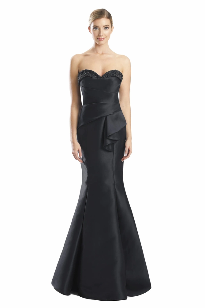 Alexander By Daymor - 1759 | The Bride & Groom
