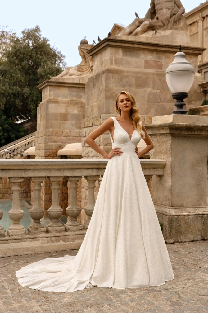 Monica Loretti - 8277 | Regiss