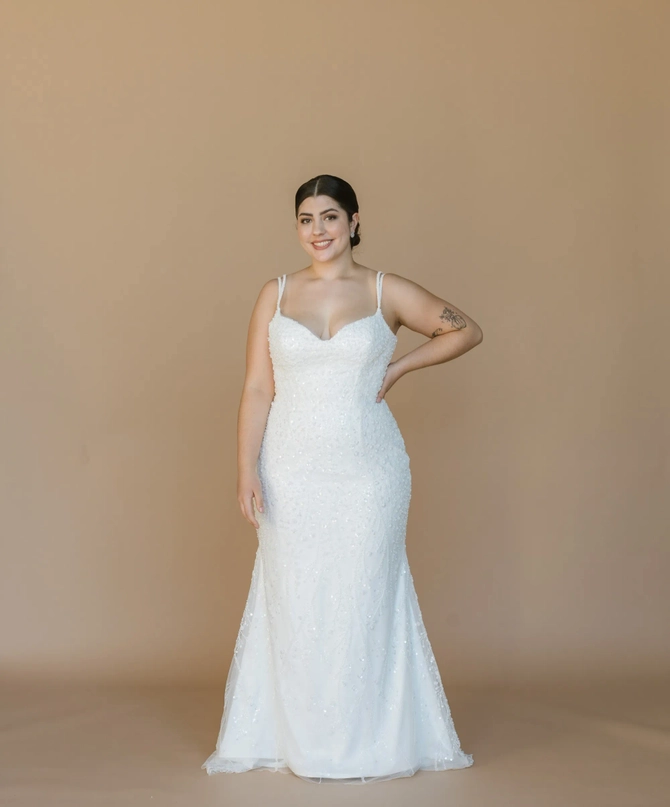 Lis Simon | Lace Bridal Couture - Ocean | Lace Bridal Couture