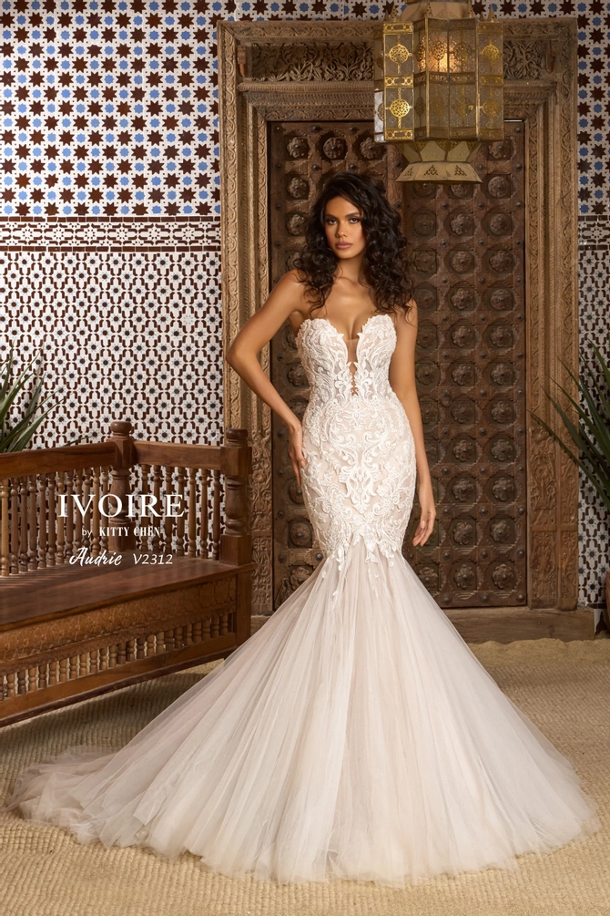 Kitty Chen - V2312 | Classy Threads