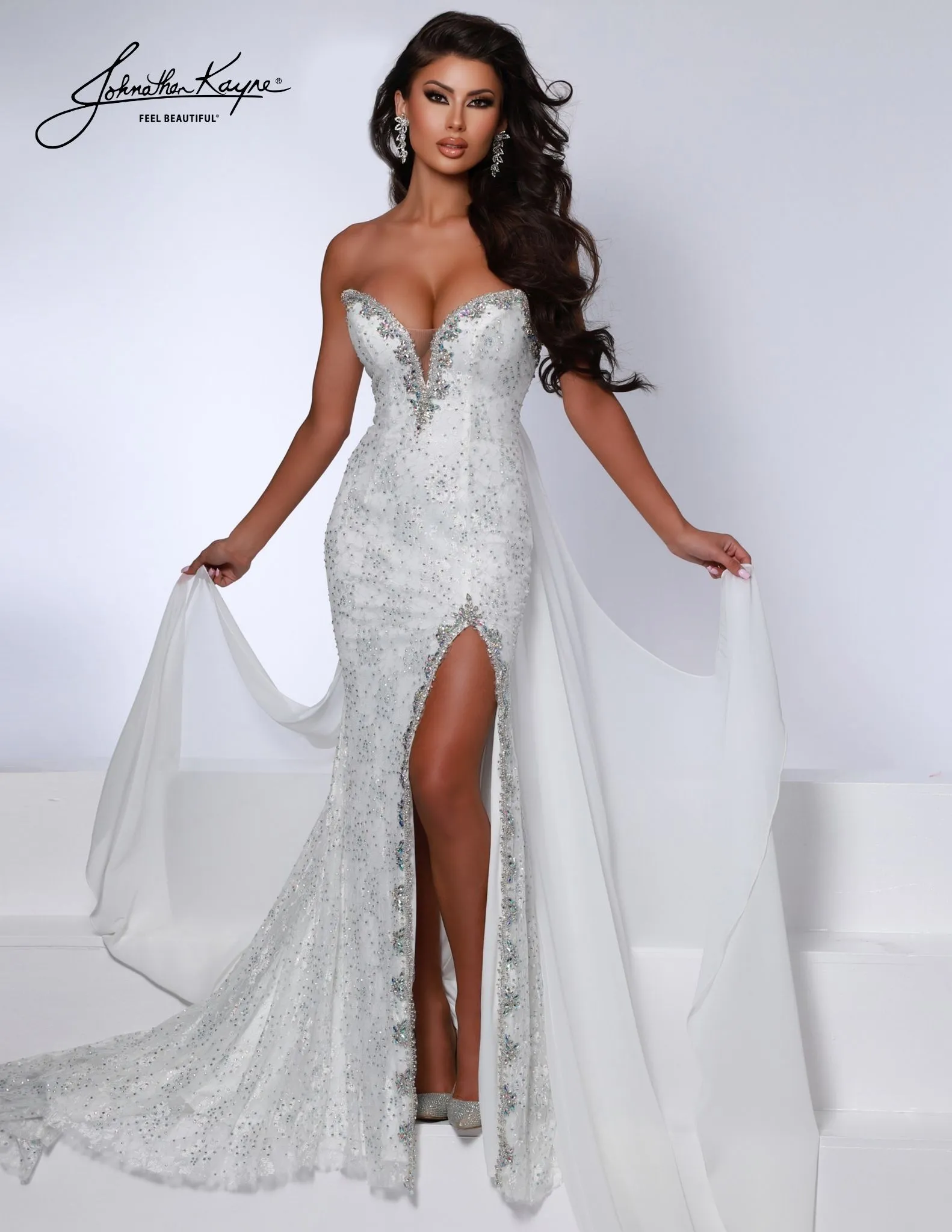 Prom Dresses | Glitz & Gowns